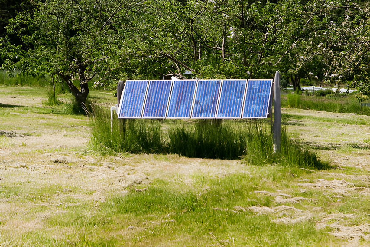 Top Solar Power Stations for Outdoor Enthusiasts: A Comparison Guide